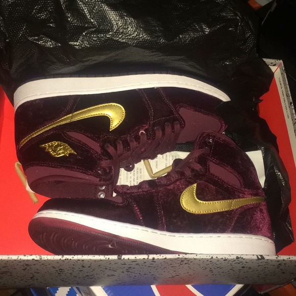Jordan | Shoes | Jordan Velvet S | Poshmark